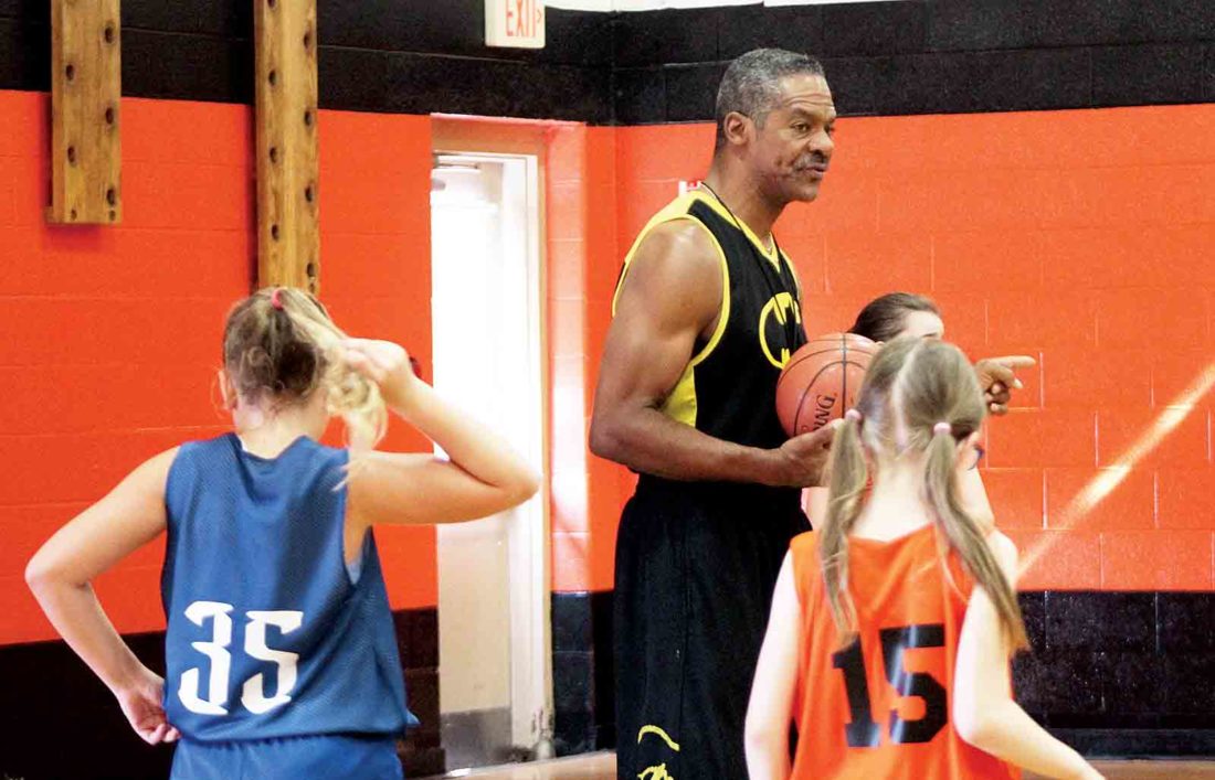 Former WVU football player Darrell Miller enjoys officiating | News ...